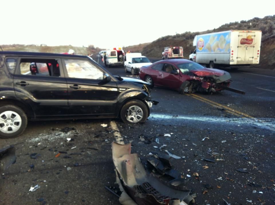 Three Car Crash Outside Yakima Sends One Person To Hospital Nbc Right